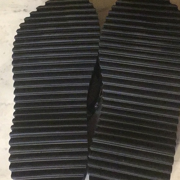 Fashion Bug | Shoes | New Platform Thong Sandals Gothic Rocker | Poshmark